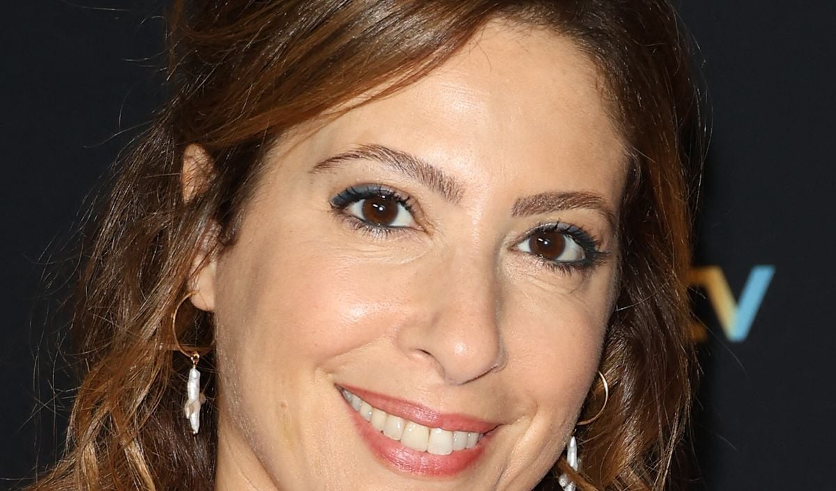 Léa Salamé fait le bilan de son année et partage des photos de son fils ...