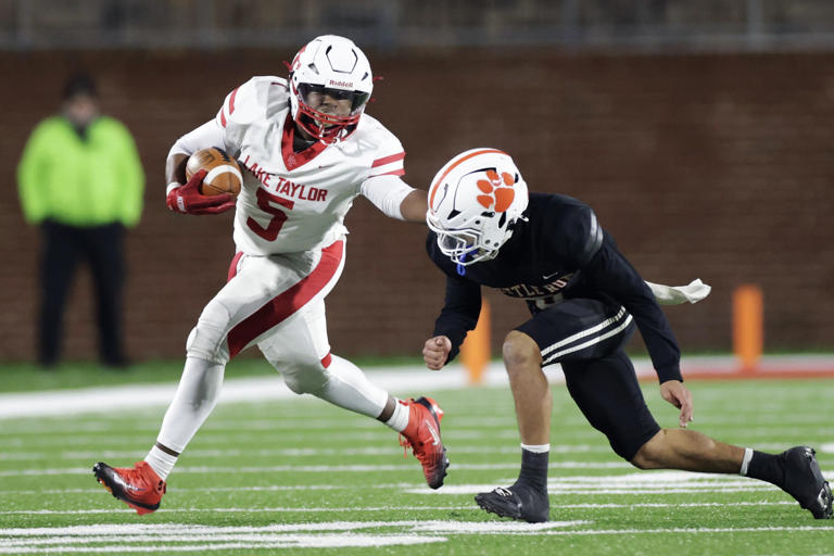 2025 Abe Goldblatt All-Tidewater football player of the year: Lake ...
