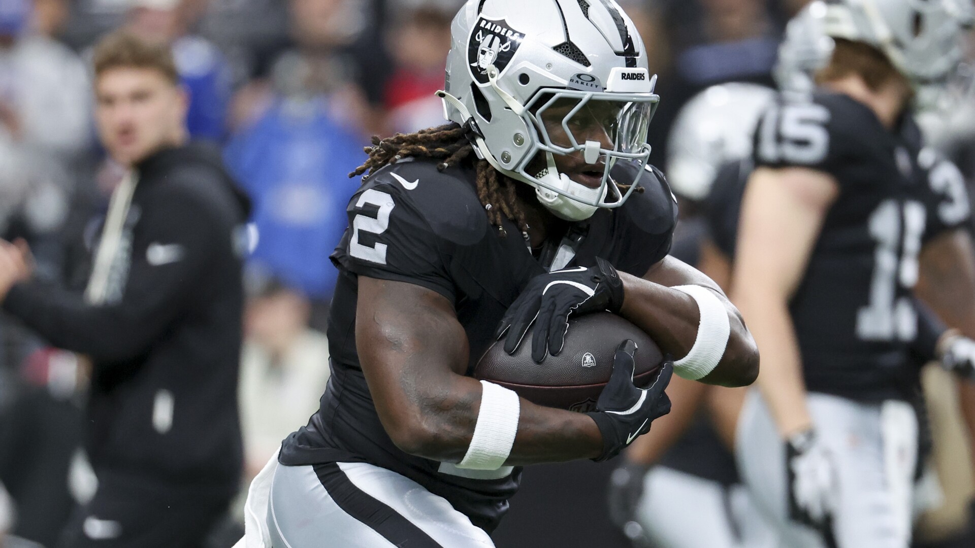 Raiders finished 2024 last in rushing yards, poised to finish last ...