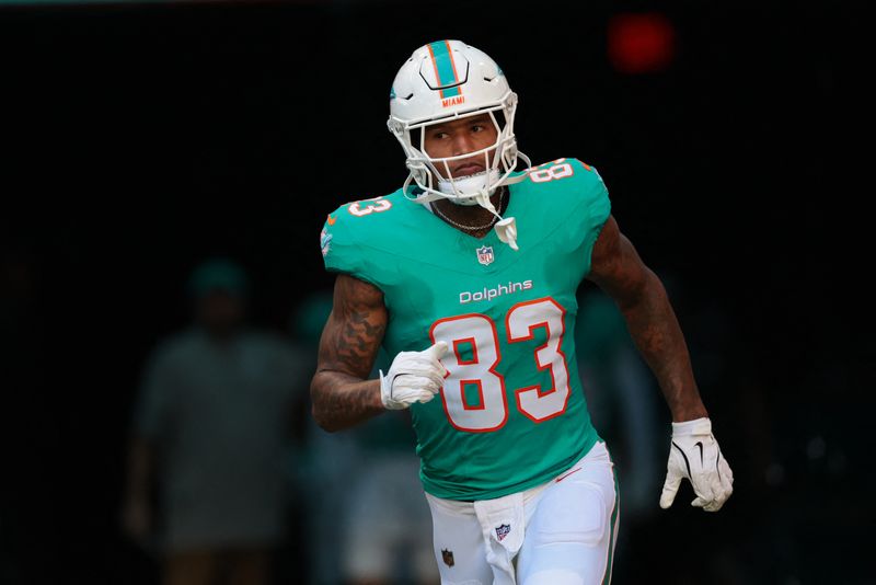 Dolphins place TE Darren Waller on injured reserve