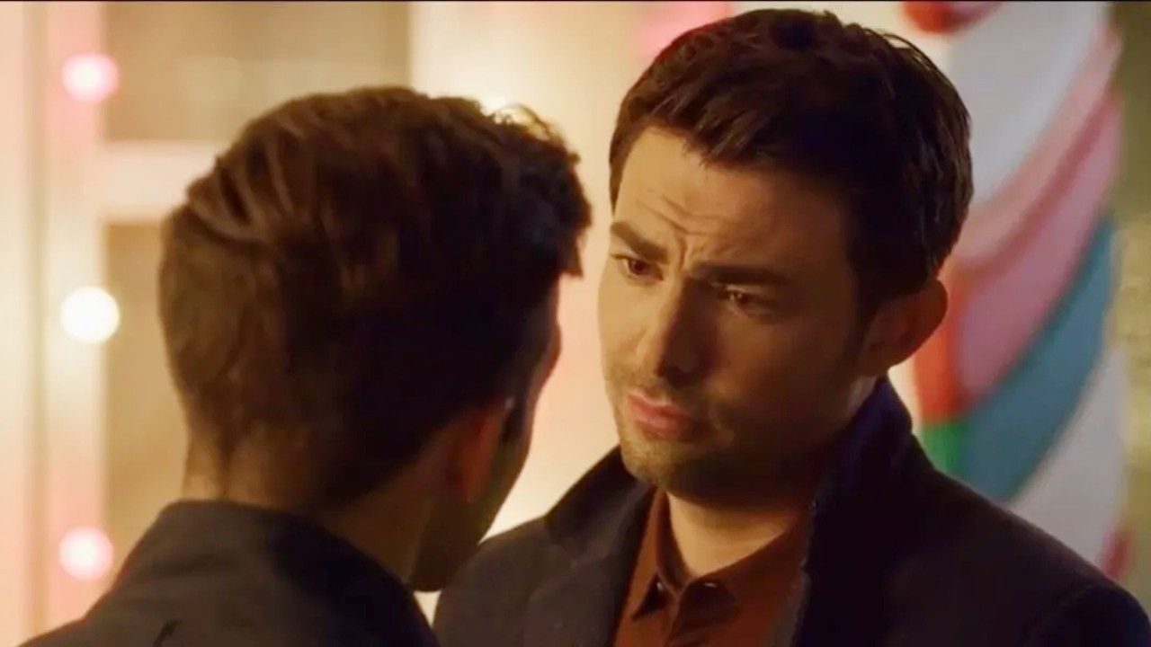 One hilariously wrong thing about Hallmark movies Jonathan Bennett’s ...