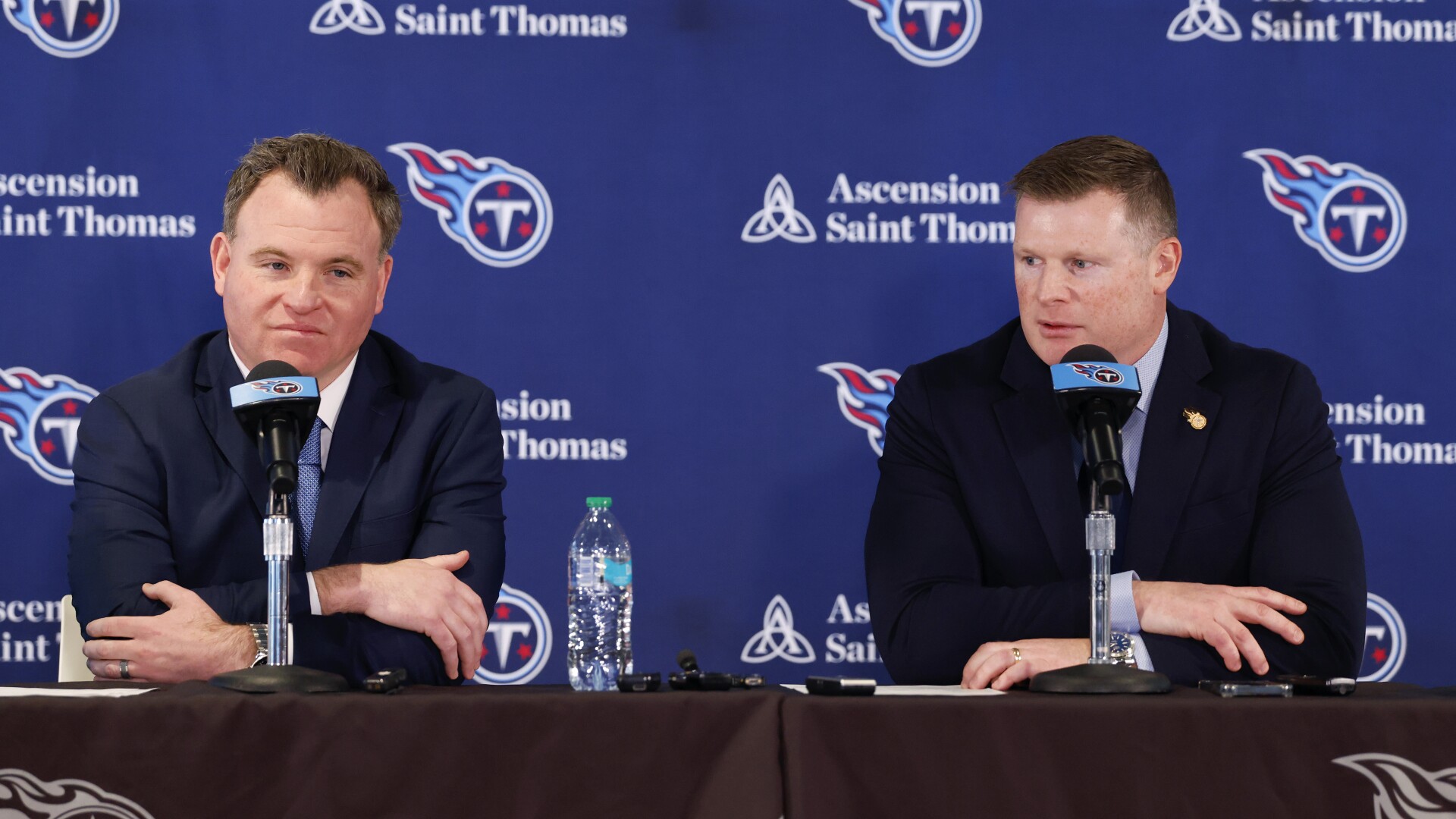 Titans restructure front office: GM Mike Borgonzi to lead coaching ...