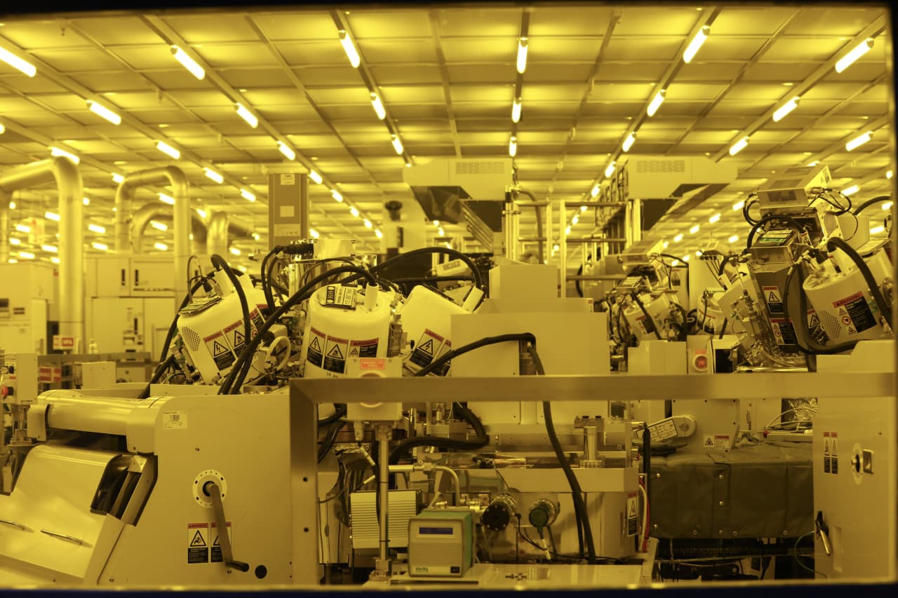 AI is driving demand for Seagate, Western Digital, and Micron ...