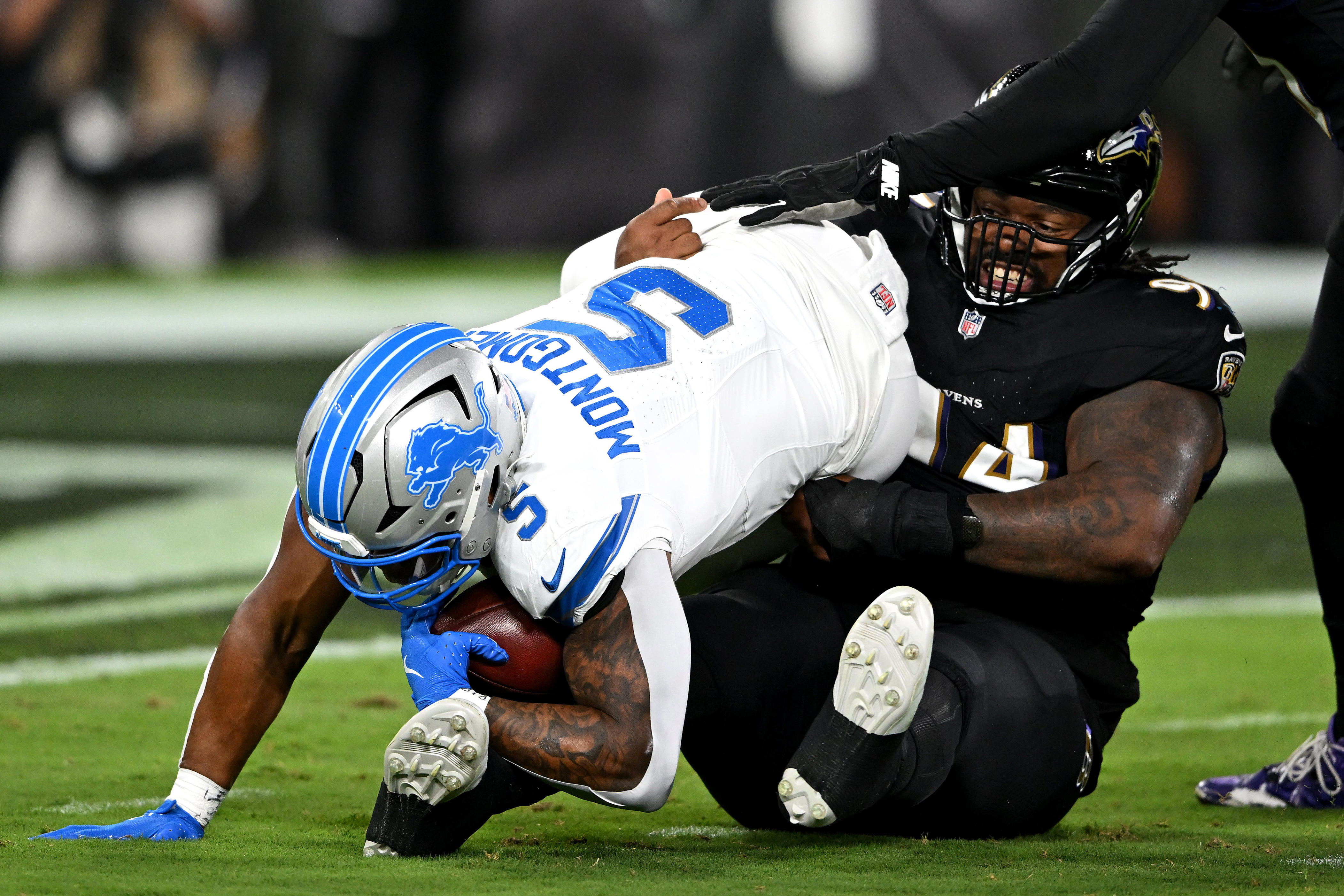 John Jenkins played on 11 consecutive 1-year deals before new contract ...