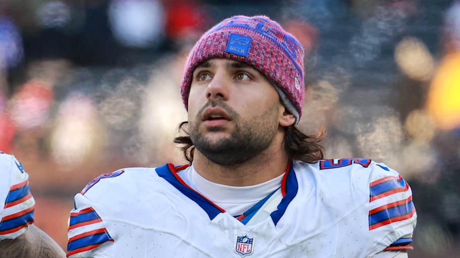 Bills are being put in tough spot with veteran linebacker ahead of ...