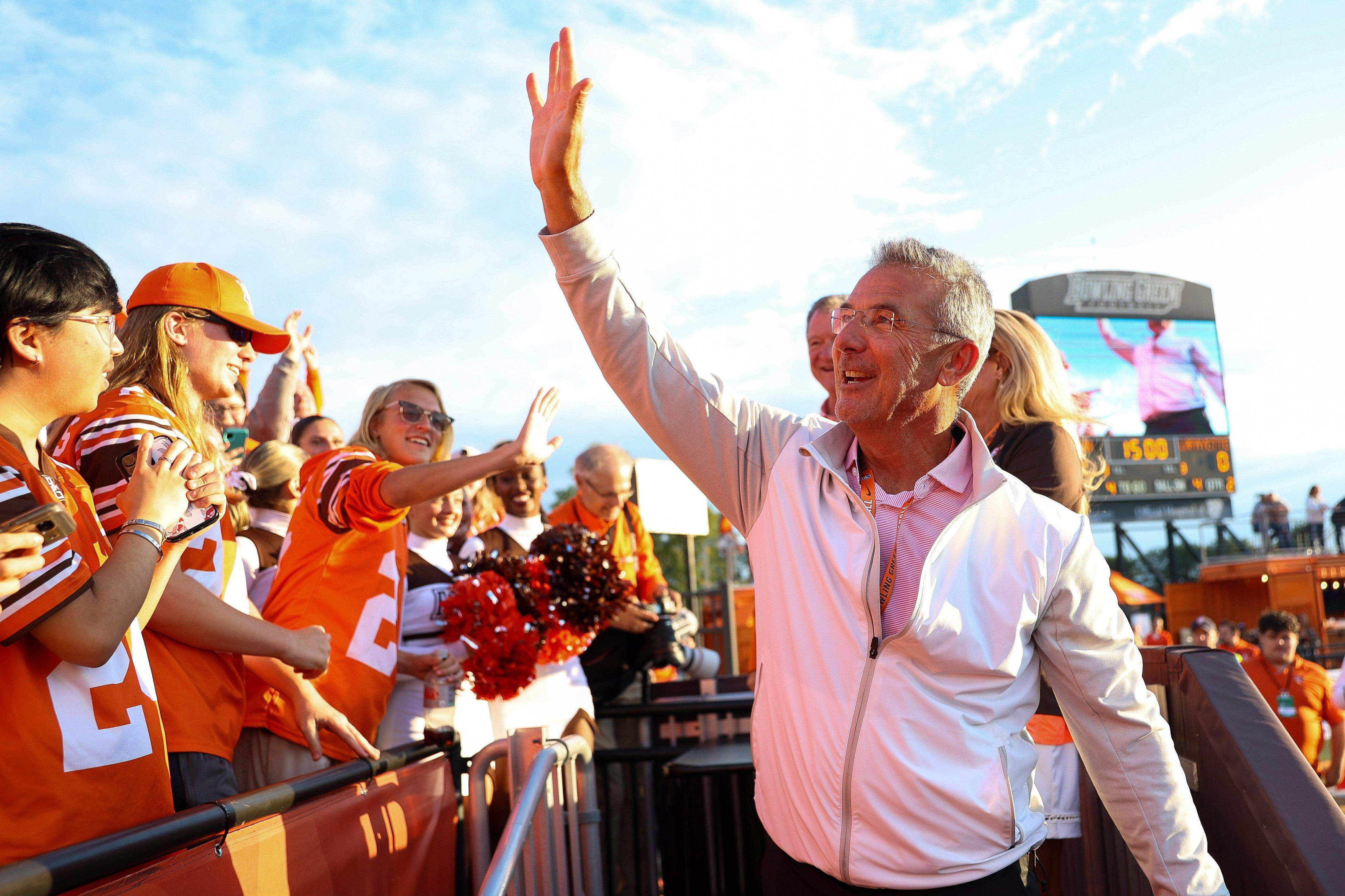 DeSantis appoints former UF football coach Urban Meyer to New College board