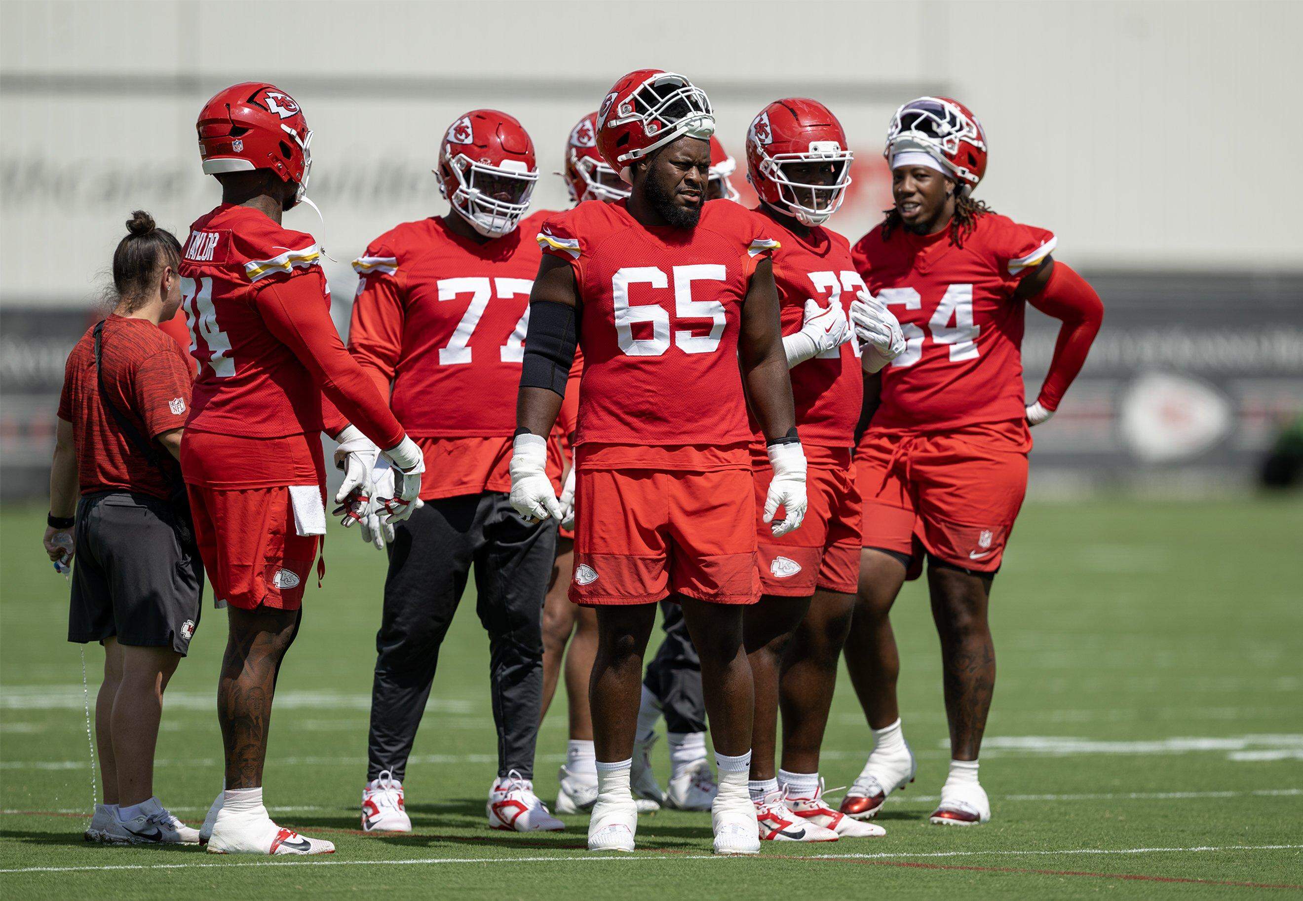 Who's left? Another Chiefs standout won't finish the season because of ...