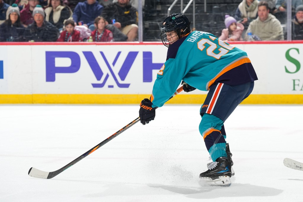 Rookie Anna Bargman scores first PWHL goal in Sirens’ win over Montreal