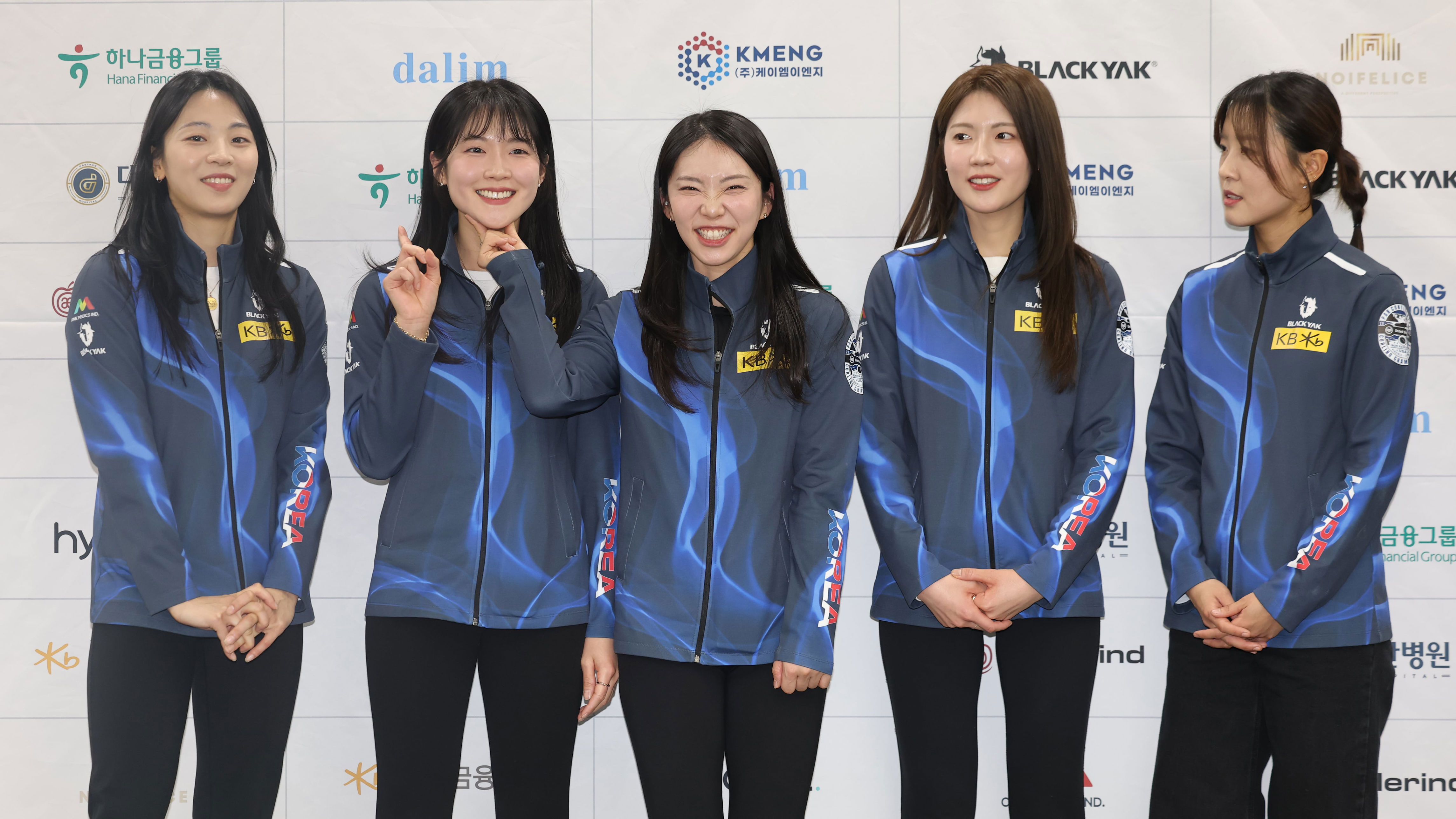 Curling idol team aims for Olympic gold