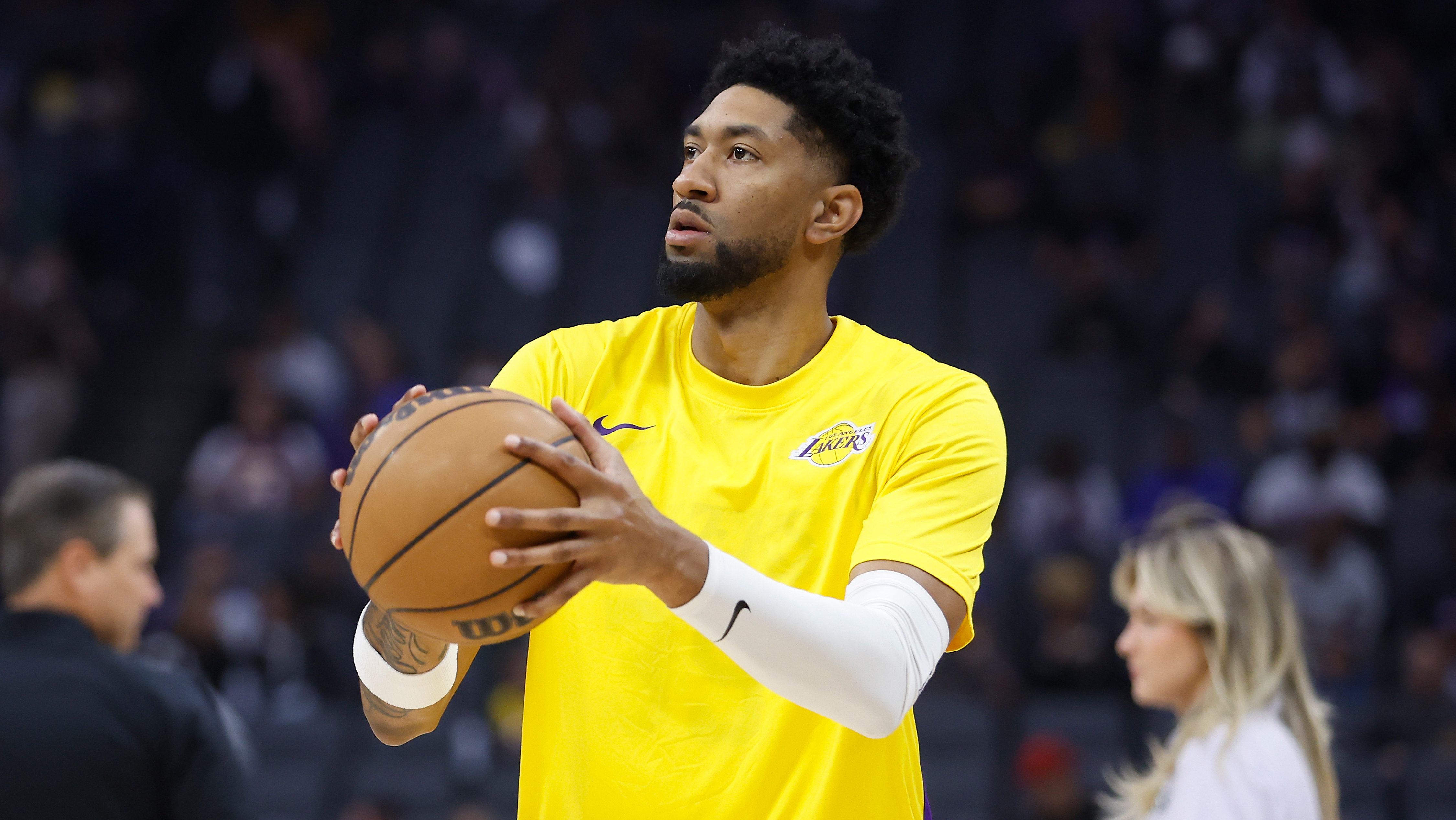 Former NBA player alleges murder-for-hire scheme as custody fight turns ...