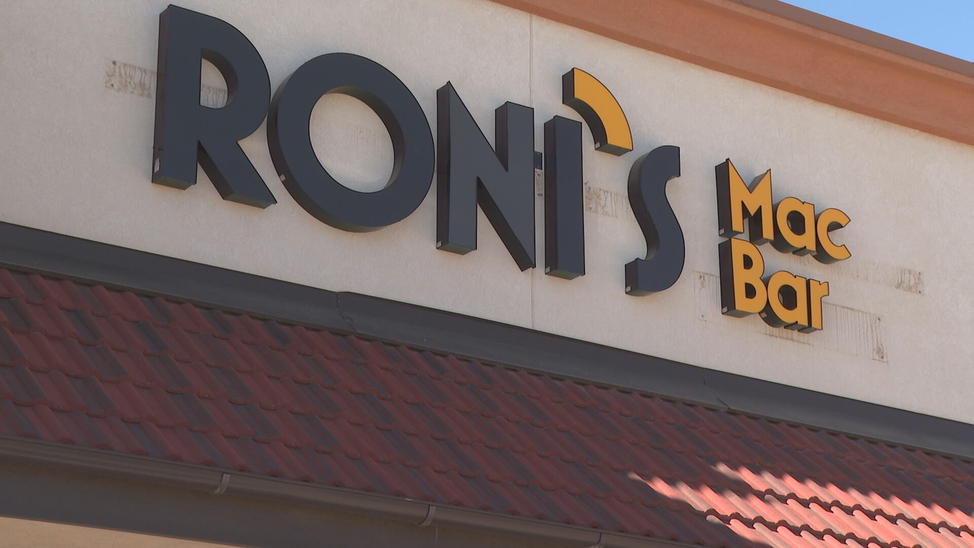 Roni’s Mac Bar is officially opening in Midland