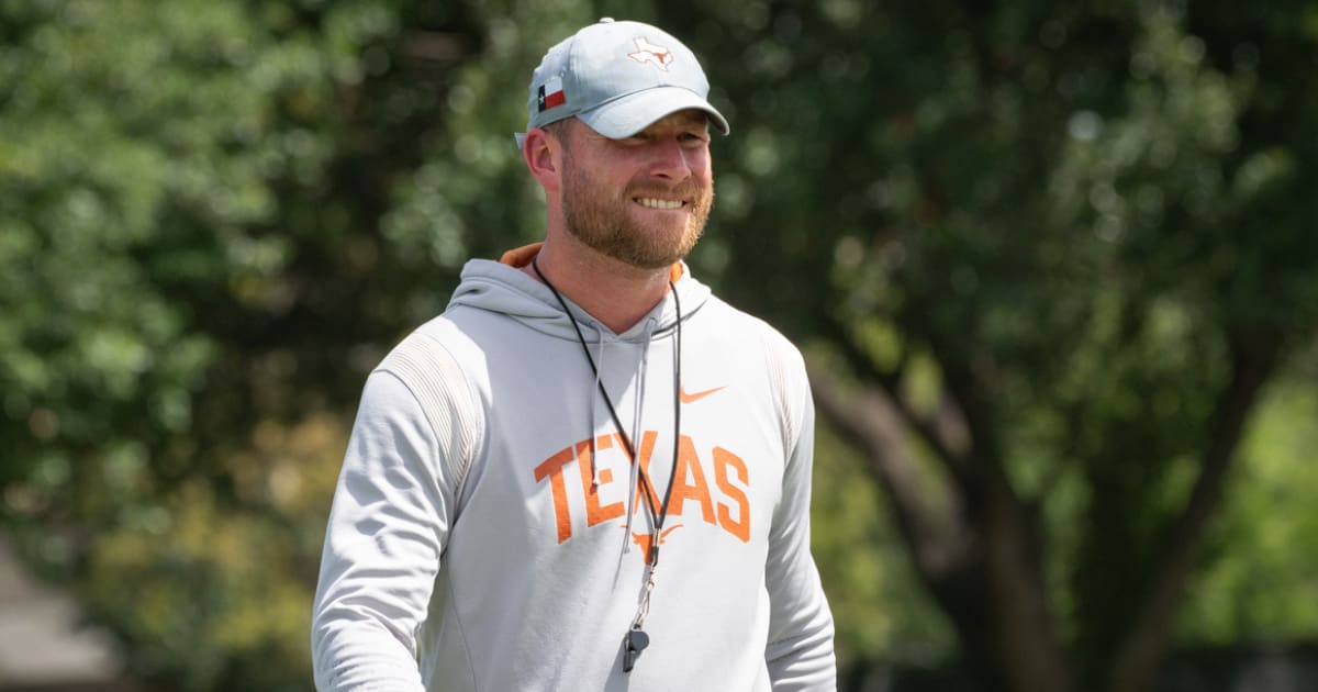 Texas bringing back Blake Gideon as an assistant coach