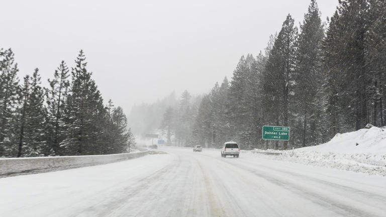 Cold atmospheric river brings rain, mountain snow to Northern California