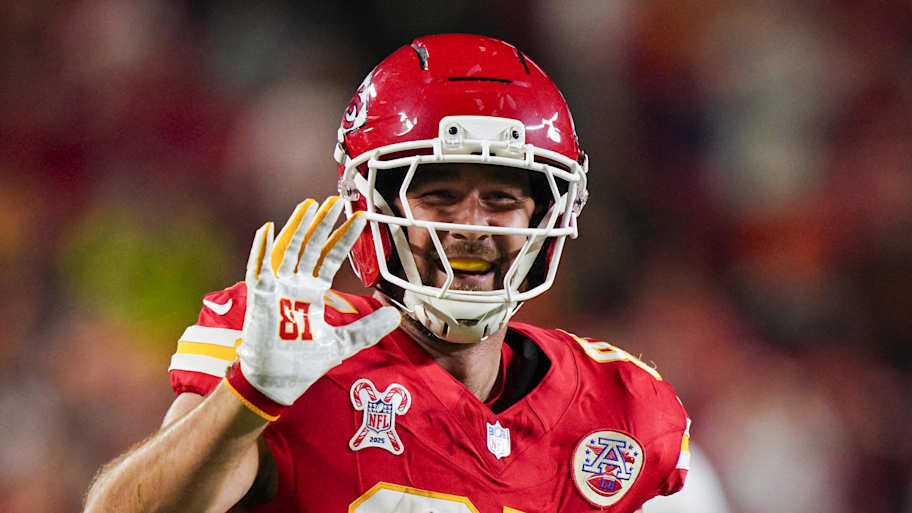 Hall of Fame tight end gives praise to Chiefs' Travis Kelce
