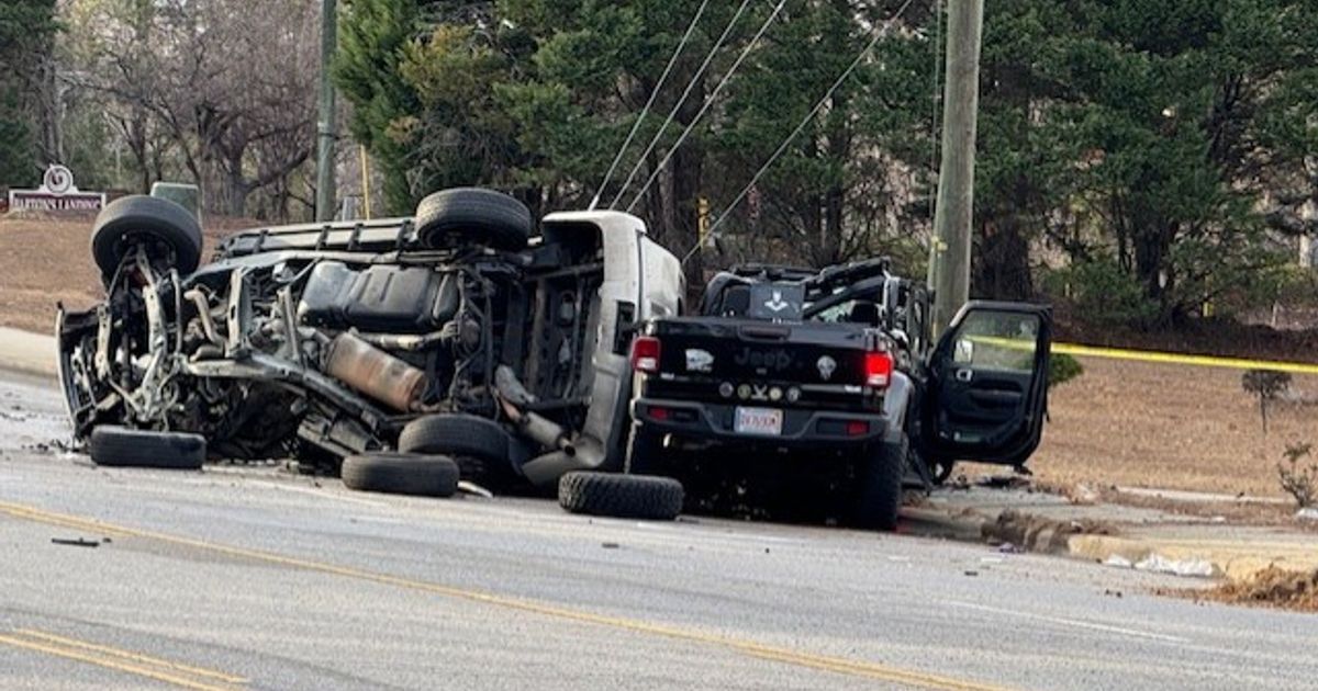 Fayetteville police identify man who died in car crash, two injured