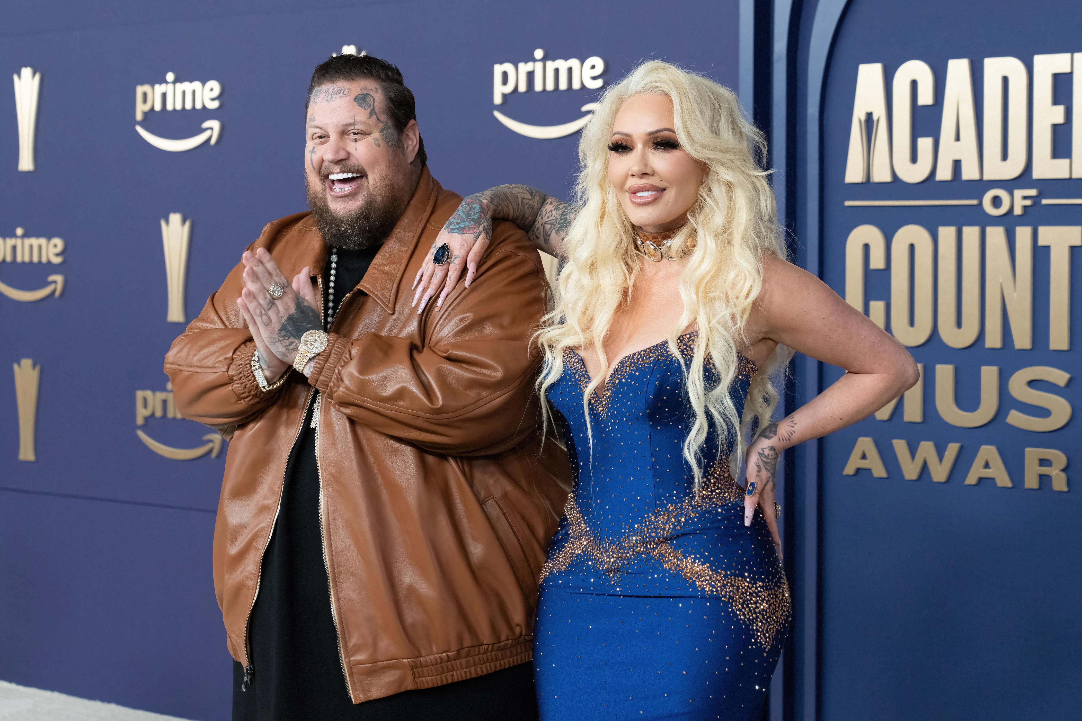 Watch: Jelly Roll’s cows pull off hilarious escape