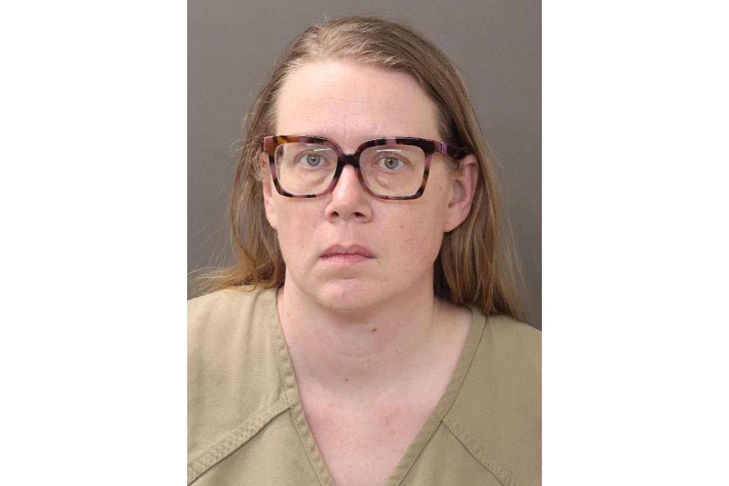 Mother appeared 'calm' to neighbors as 3-year-old daughter lay dying ...