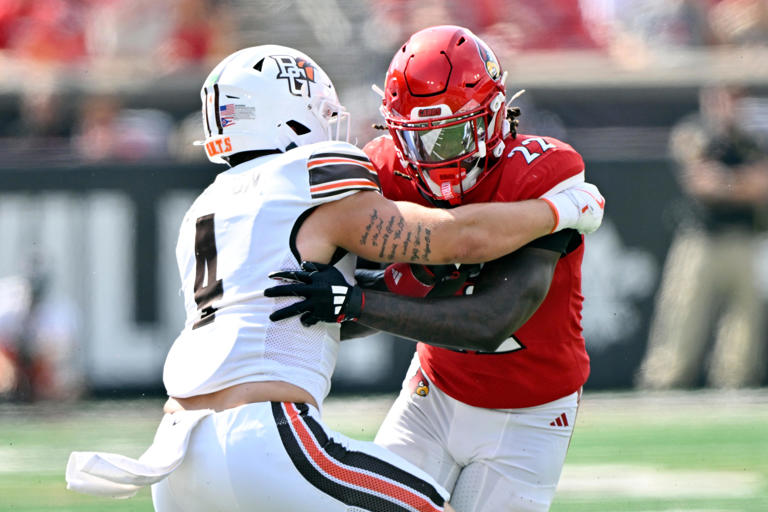 Oklahoma offers Bowling Green linebacker Gideon ESPN Lampron