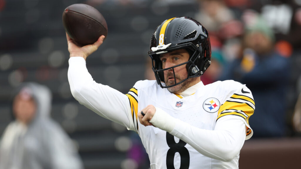 Full injury report for playoff-clinching Steelers-Ravens Week 18