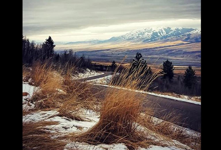 Some ski resorts delay full openings due to lack of snow