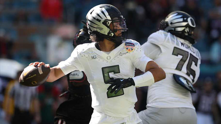 Why Jets fans can’t miss Indiana–Oregon CFP semifinal