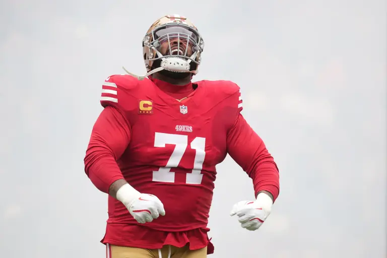 49ers face key decisions on Trent Williams, eye Seahawks clash