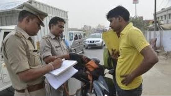 Traffic violations decline in 2025, nearly 4 lakh fewer challans than 2024