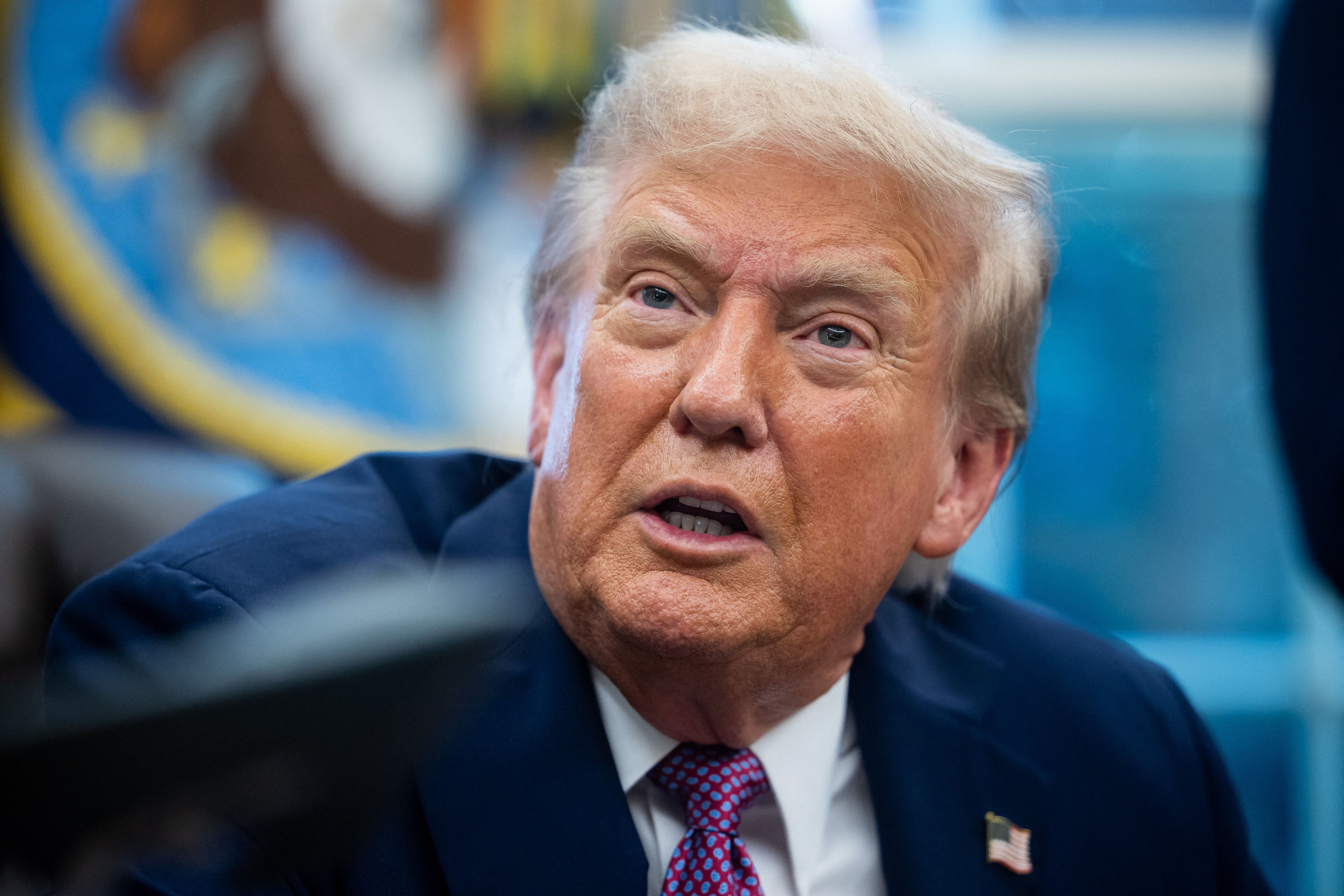 Trump agrees he has 'an alcoholic's personality'