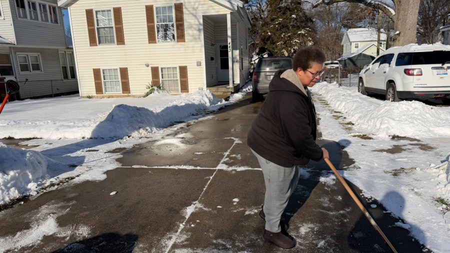 Child care providers say freeze in federal funds would hurt low-income ...
