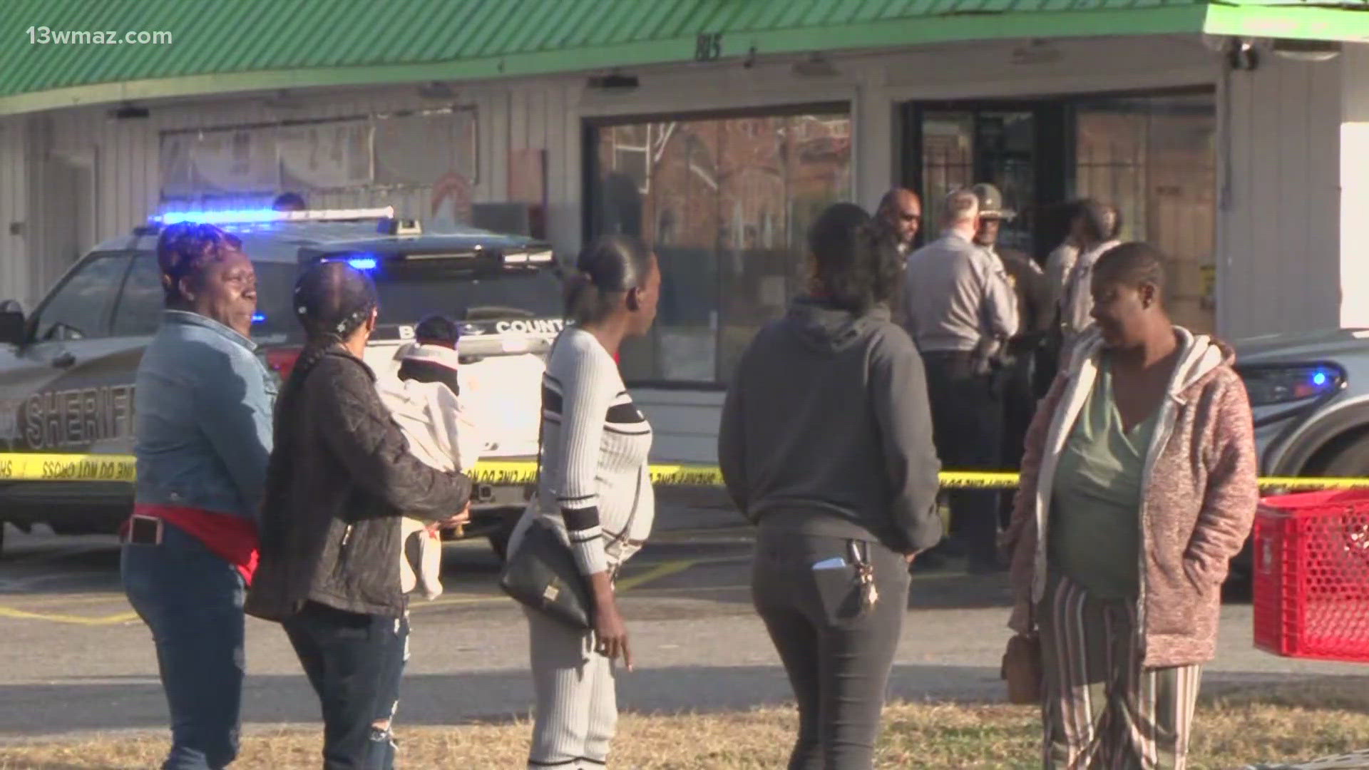 17-year-old in critical condition after shooting at East Macon gas ...