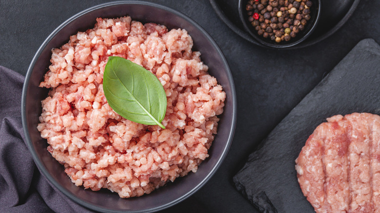 How to tell if ground turkey has gone bad