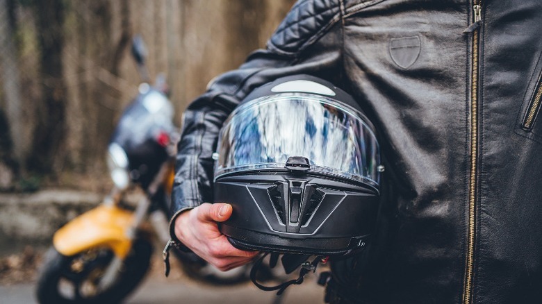 5 essential pieces of motorcycle gear every new rider should have