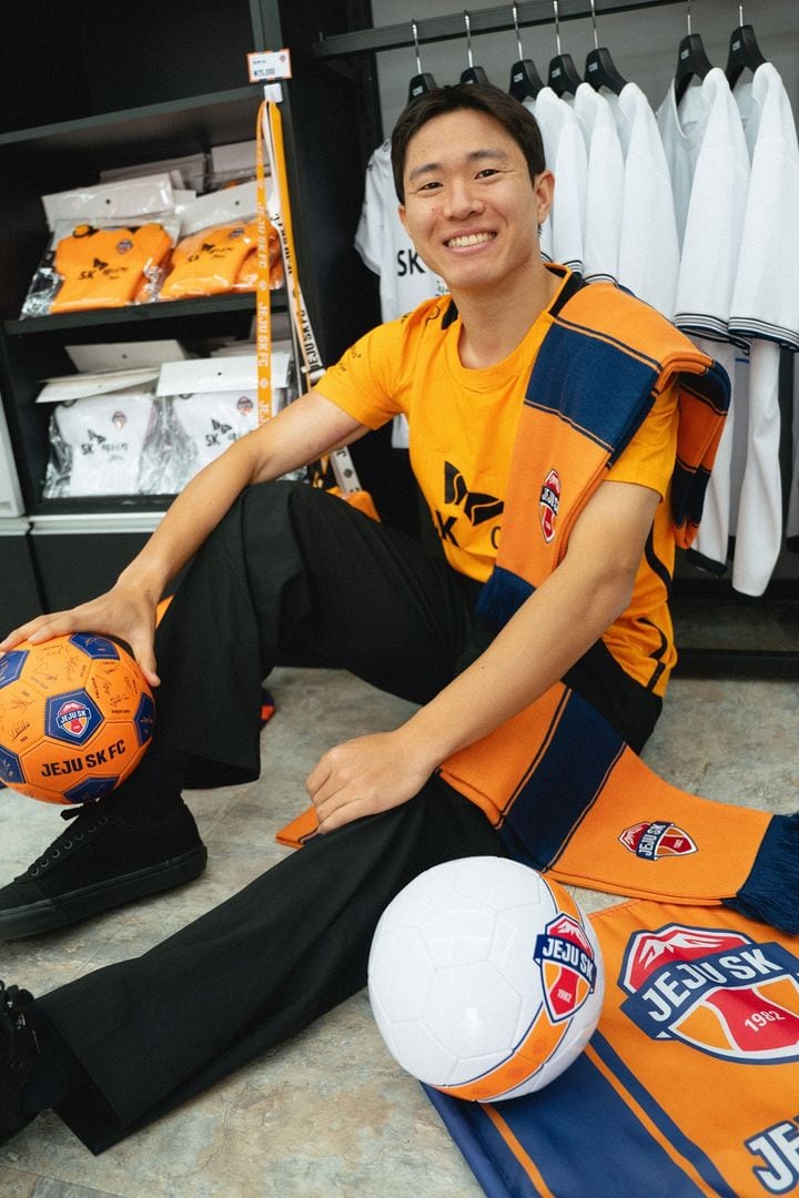 Kwon Chang-hoon reunites with Sergio Costa at Jeju United