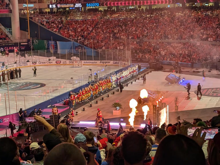 Photos: NHL Winter Classic flocks to South Florida