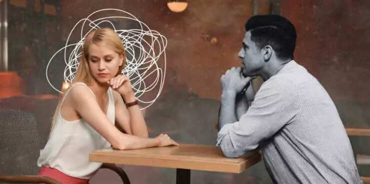 2026 dating trend has new rules and your friends are now part of them