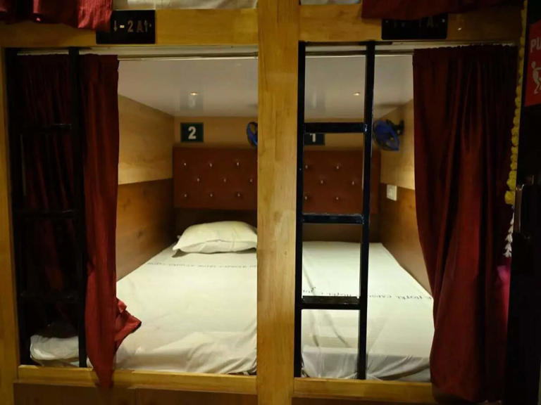 Indian Railways introduces sleeping pods at Guntur, Andhra Pradesh; a ...