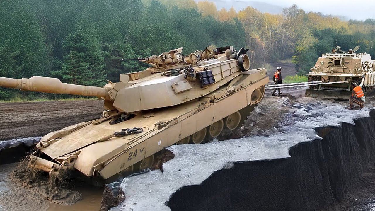 US Army and Ally Crazy Technique to Pull Out 70-Ton Battle Tank Stuck ...