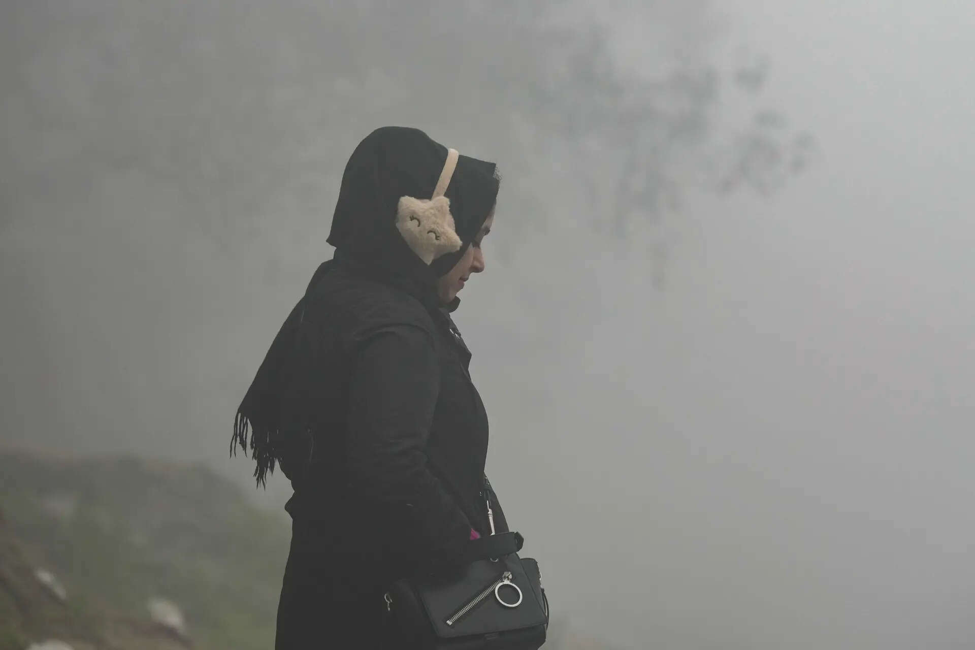 Delhi air quality improves to 'poor' category after days in 'very poor ...