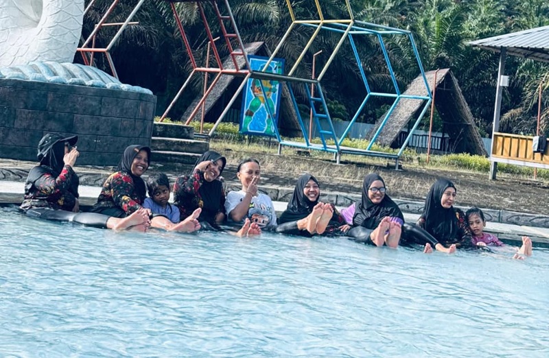 Awal 2026, kolam renang BSM jadi destinasi favorit warga Nanga Bulik