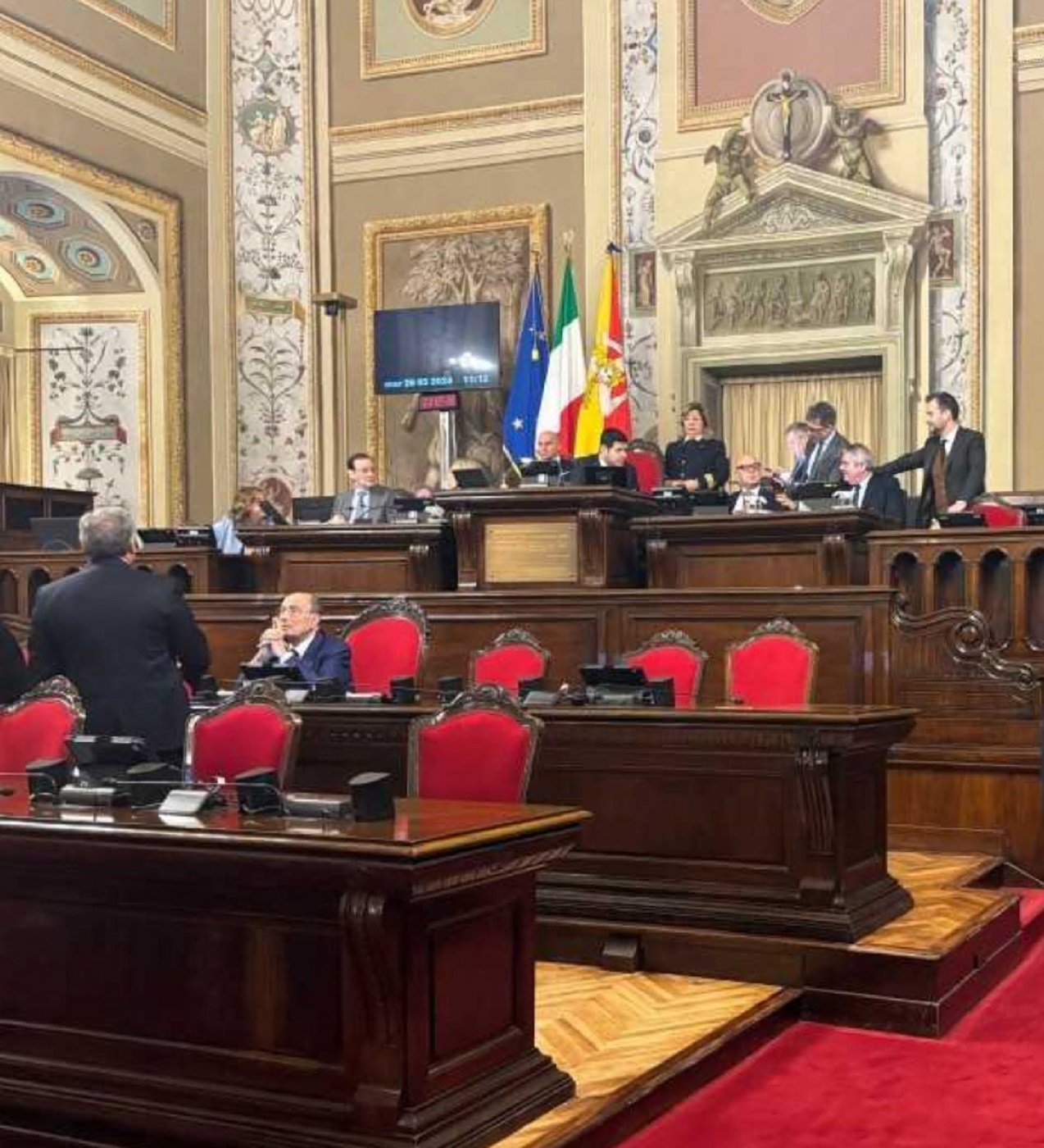 Sicilia, la lacerante riforma degli enti locali e sulla quota rosa è ...