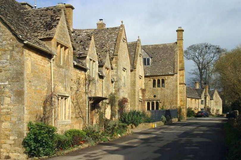 'Outstandingly beautiful' little-known Cotswolds village like stepping ...