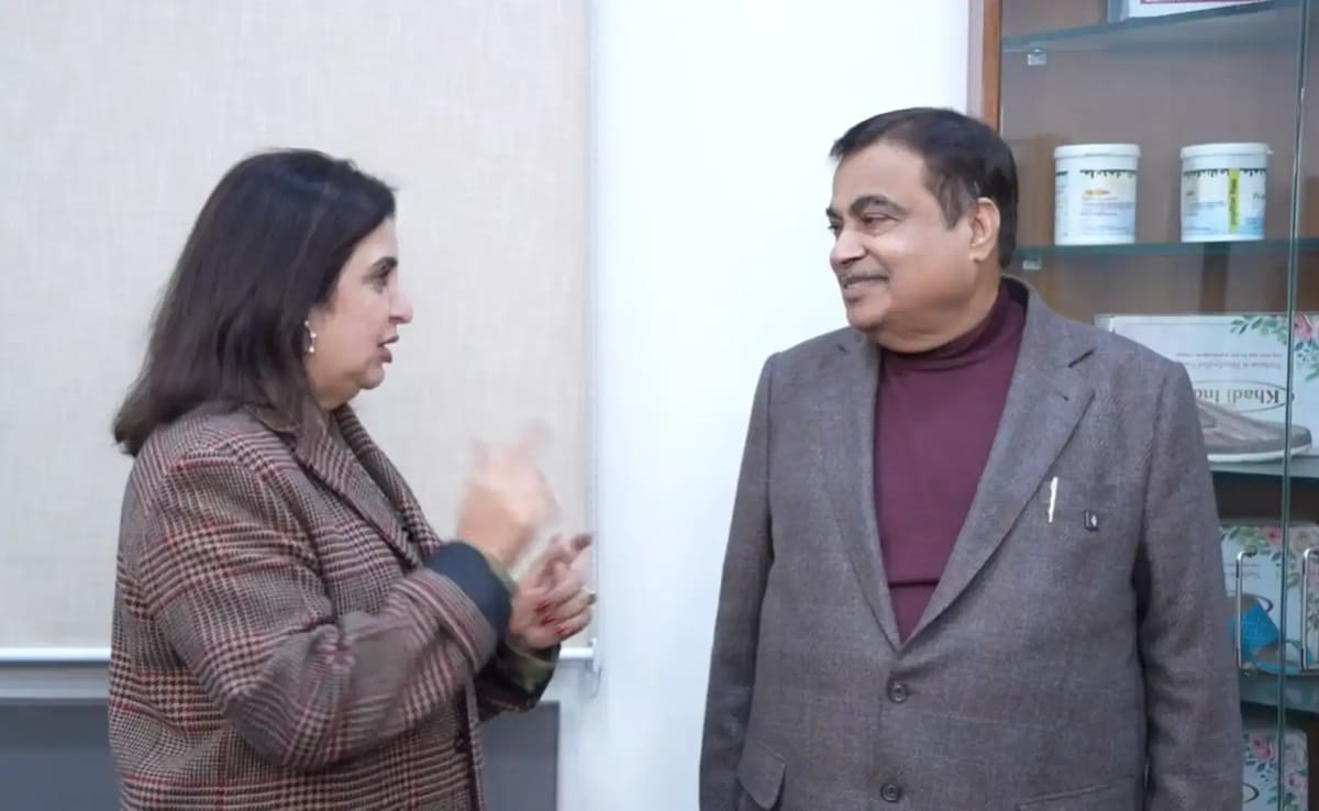 In Farah Khan's new vlog, Nitin Gadkari reveals he demolished his ...