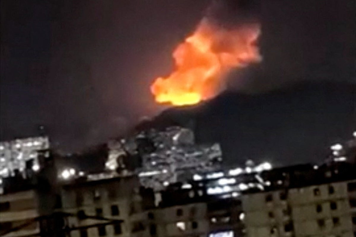 Venezuela latest: Multiple explosions seen in capital Caracas