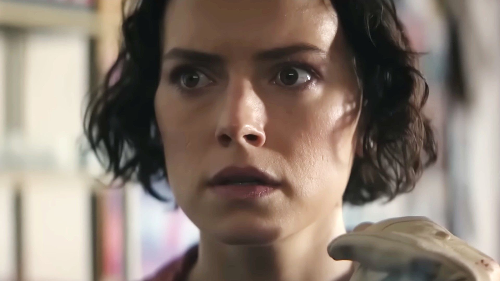 Daisy Ridley's new zombie horror leaves critics & audiences extremely ...