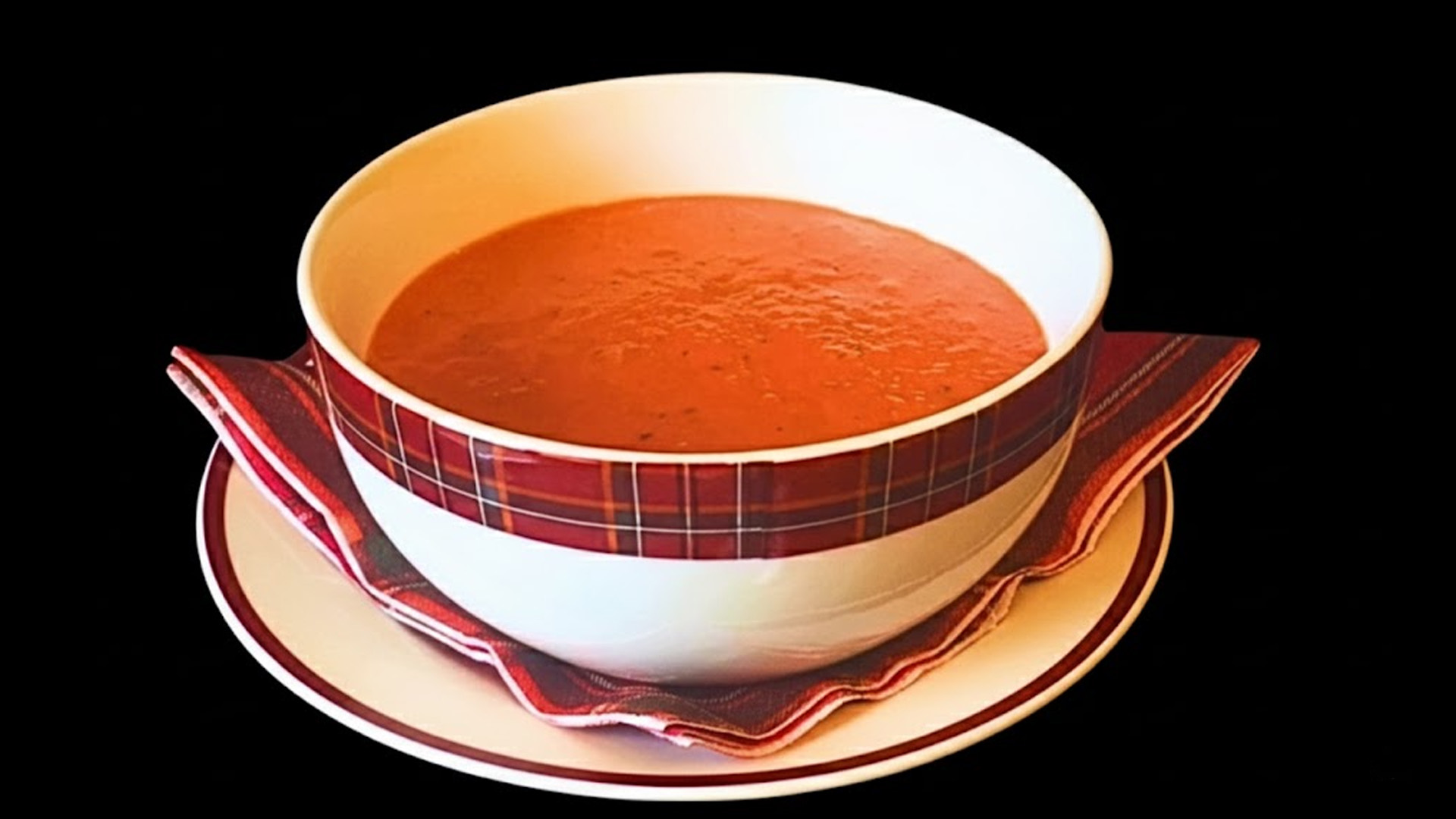 Easy creamy tomato soup from fresh vine tomatoes