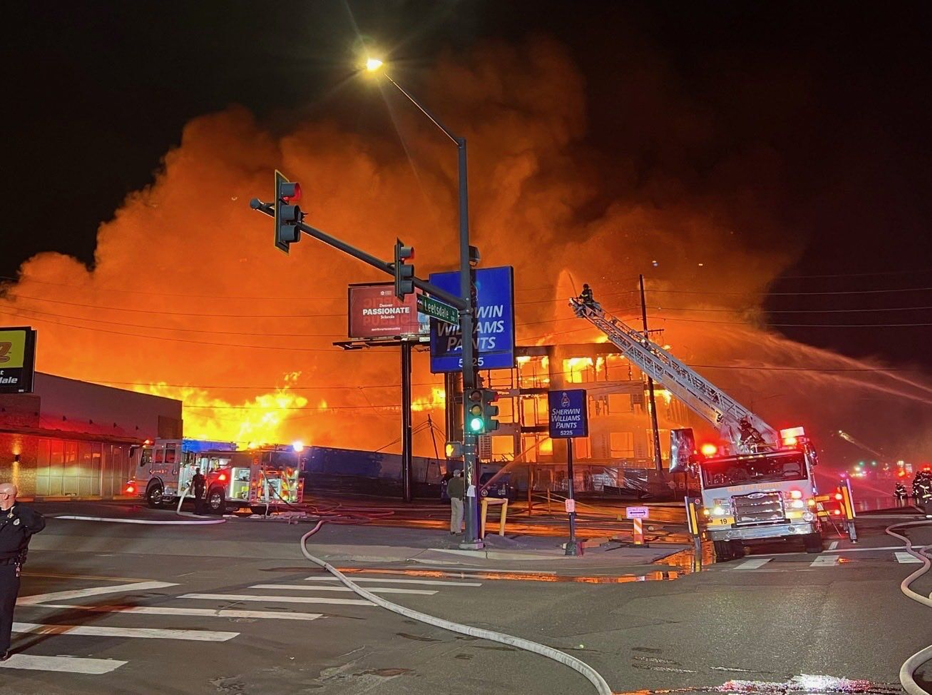 Major fire engulfs entire Denver block