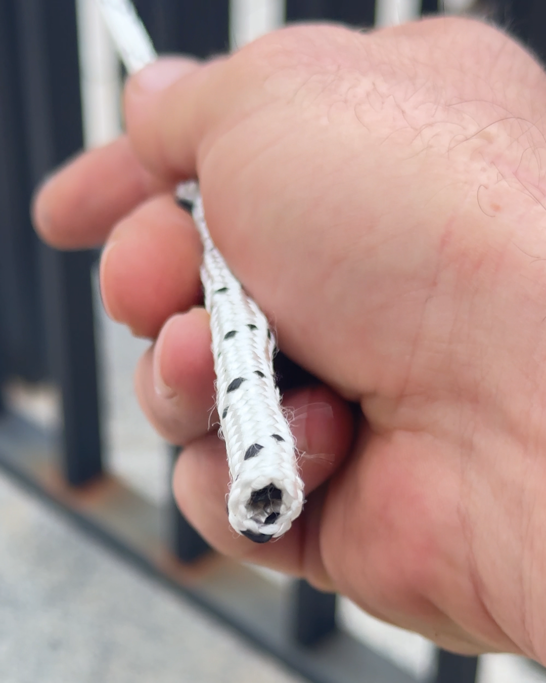 Satisfying method of inverting ropes🪢