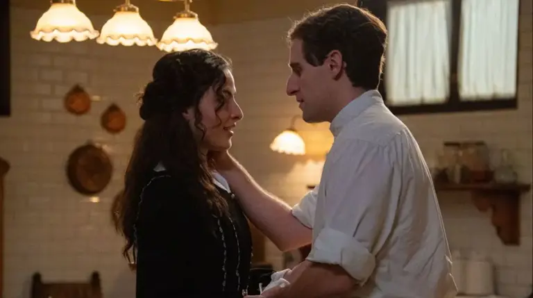 Hablamos con Enrique Fortún tras dejar su papel de Lope en 'La promesa'