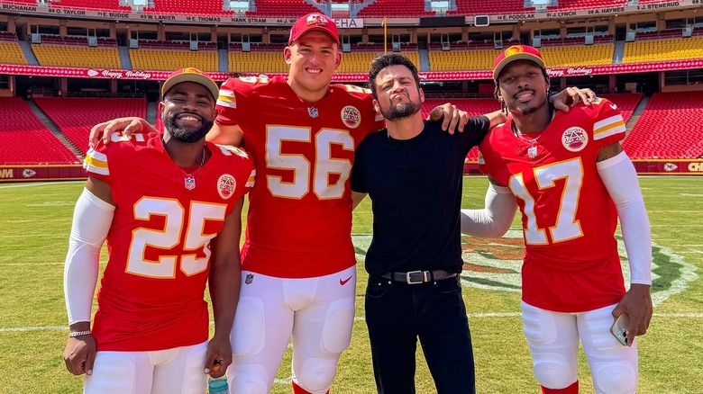 Hallmark's Tyler Hynes and Hunter King had sweet words for Travis Kelce ...