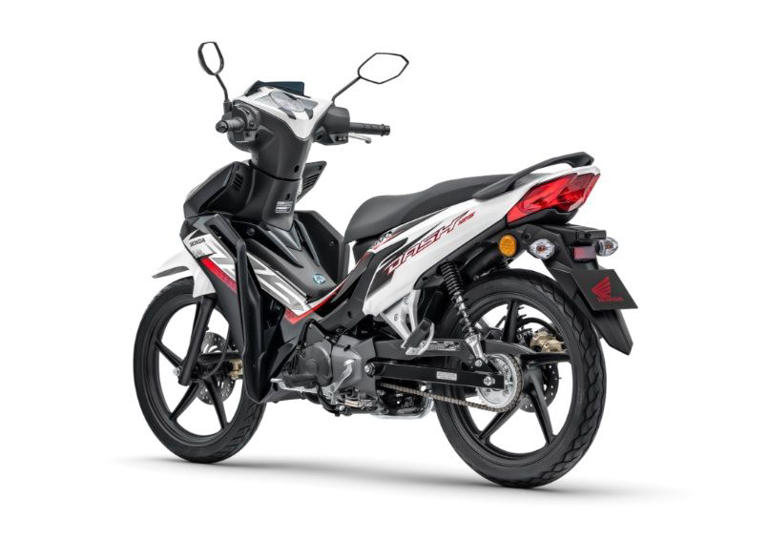Penerus Honda Blade nongol, modal mesin 125 cc sekali isi bensin bisa ...